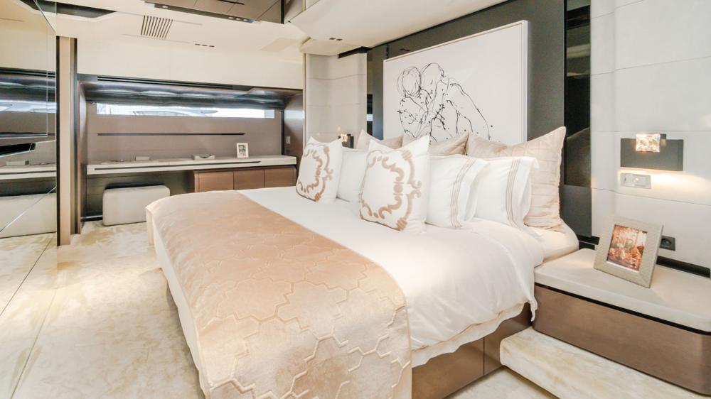 Eclipse Sovereign Odyssey 140 Yacht: Peri Yacht Hyper Luxury yacht rent ...