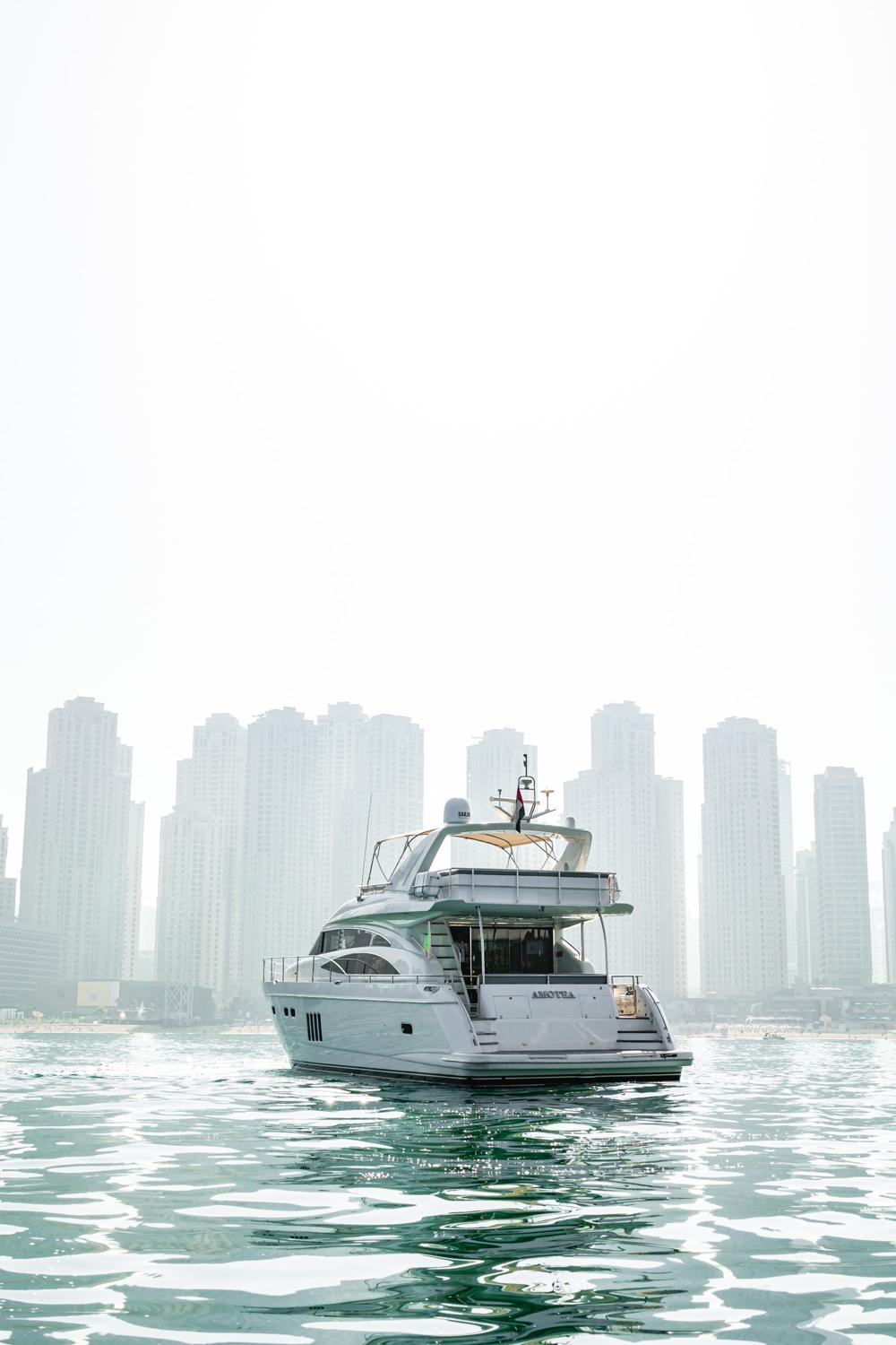 Voyager Elite Seashell 82 Yacht: Custom Built Premium yacht rent in Dubai